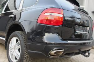 Black Porsche Cayenne 2009 in Riga, with an engine capacity of 3.00 L and mileage of 0 thousand km for 10990 €, photo 16 on AUTOMOTO.COM.LV