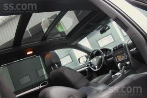 Black Porsche Cayenne 2009 in Riga, with an engine capacity of 3.00 L and mileage of 0 thousand km for 10990 €, photo 30 on AUTOMOTO.COM.LV
