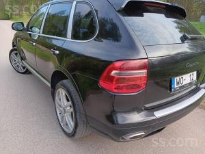 Melns Porsche Cayenne 2009 Ludza, ar dzinēja tilpumu 3.00 L un nobraukumu 246 tūkst. km par 10500 €, foto 9 vietnē AUTOMOTO.COM.LV