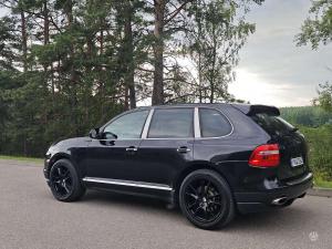 Melns Porsche Cayenne 2009 Viļņa, ar dzinēja tilpumu 2.97 L un nobraukumu 308 tūkst. km par 8200 €, foto 7 vietnē AUTOMOTO.COM.LV