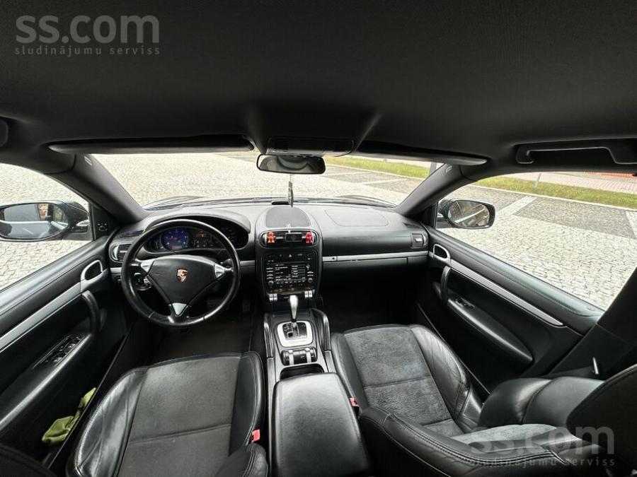 Melns Porsche Cayenne 2009 Ventspils, ar dzinēja tilpumu 3.00 L un nobraukumu 370 tūkst. km par 11900 €, foto 16 vietnē AUTOMOTO.COM.LV
