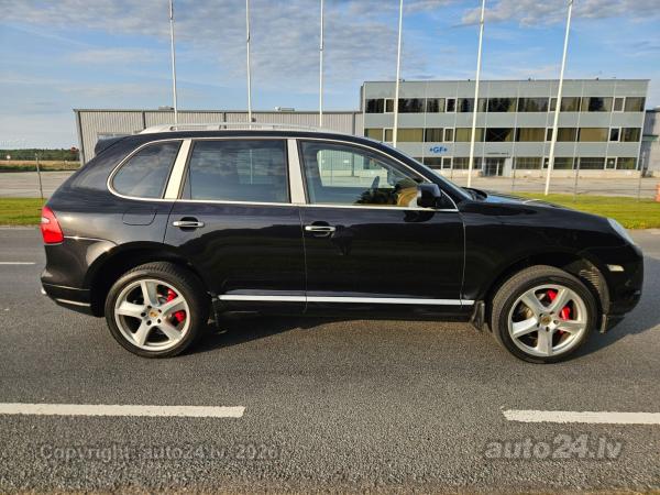 Black Porsche Cayenne 2009 in Tallinn, with an engine capacity of 3.00 L and mileage of 226 thousand km for 11900 €, photo 2 on AUTOMOTO.COM.LV