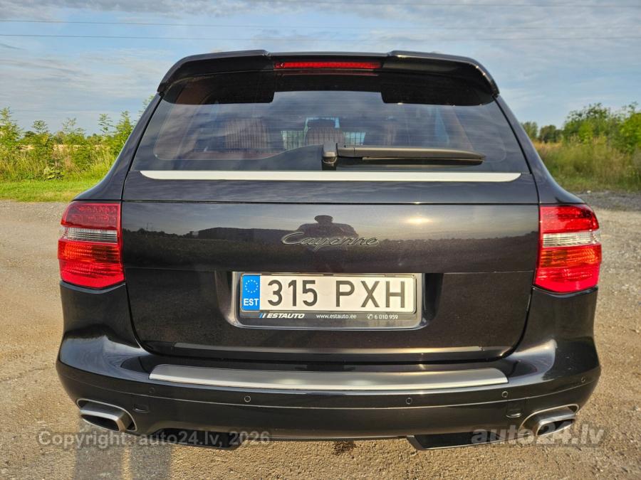 Черный Порше Каен 2009 в Таллин, объемом двигателя 3.00 л и пробегом 226 тыс. км за 11900 €, фото 5 на AUTOMOTO.COM.LV