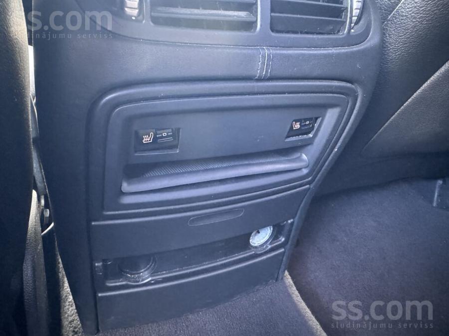 Melns Porsche Cayenne 2009 Rīga, ar dzinēja tilpumu 3.00 L un nobraukumu 0 tūkst. km par 9950 €, foto 13 vietnē AUTOMOTO.COM.LV