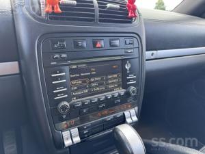 Melns Porsche Cayenne 2009 Rīga, ar dzinēja tilpumu 3.00 L un nobraukumu 0 tūkst. km par 9950 €, foto 20 vietnē AUTOMOTO.COM.LV