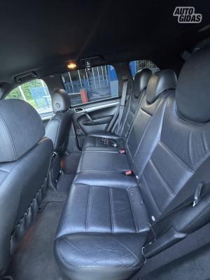 Black Porsche Cayenne 2009 in Vilnius, with an engine capacity of 3.00 L and mileage of 342 thousand km for 6700 €, photo 15 on AUTOMOTO.COM.LV