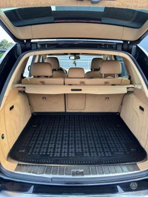 Black Porsche Cayenne 2009 in Jonava, with an engine capacity of 2.97 L and mileage of 275 thousand km for 8999 €, photo 19 on AUTOMOTO.COM.LV