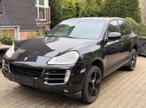 Melns Porsche Cayenne 2009 Marijampole, ar dzinēja tilpumu 2.97 L un nobraukumu 217 tūkst. km par 5900 €, foto  vietnē AUTOMOTO.COM.LV