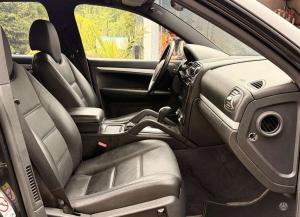 Melns Porsche Cayenne 2009 Marijampole, ar dzinēja tilpumu 2.97 L un nobraukumu 217 tūkst. km par 5900 €, foto 8 vietnē AUTOMOTO.COM.LV