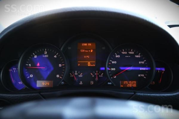 Melns Porsche Cayenne 2009 Rīga, ar dzinēja tilpumu 3.00 L un nobraukumu 252 tūkst. km par 9995 €, foto 10 vietnē AUTOMOTO.COM.LV
