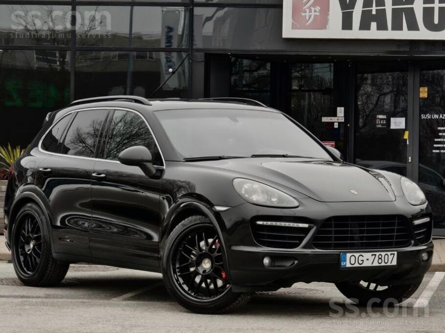 Melns Porsche Cayenne 2010 Rīga, ar dzinēja tilpumu 4.80 L un nobraukumu 197 tūkst. km par 17000 €, foto 6 vietnē AUTOMOTO.COM.LV