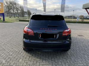 Melns Porsche Cayenne 2010 Utena, ar dzinēja tilpumu 4.81 L un nobraukumu 241 tūkst. km par 8999 €, foto 4 vietnē AUTOMOTO.COM.LV
