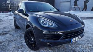 Black Porsche Cayenne 2010 in Riga, with an engine capacity of 3.00 L and mileage of 211 thousand km for 16450 €, photo  on AUTOMOTO.COM.LV