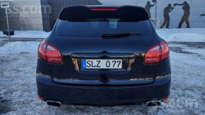Black Porsche Cayenne 2010 in Riga, with an engine capacity of 3.00 L and mileage of 211 thousand km for 16450 €, photo 14 on AUTOMOTO.COM.LV