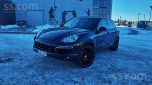 Black Porsche Cayenne 2010 in Riga, with an engine capacity of 3.00 L and mileage of 211 thousand km for 16450 €, photo 18 on AUTOMOTO.COM.LV