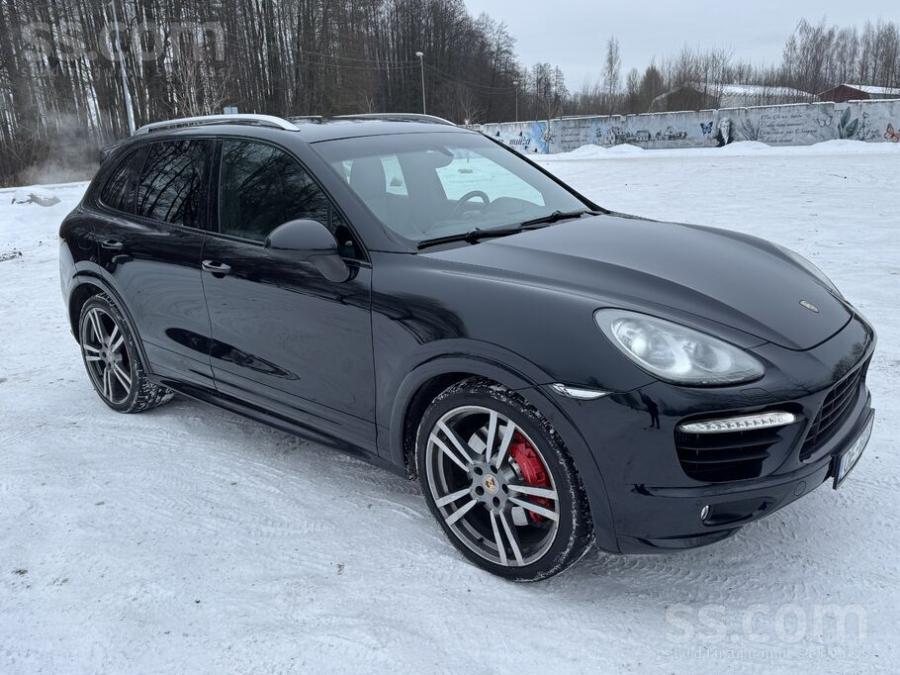 Melns Porsche Cayenne 2010 Rīga, ar dzinēja tilpumu 4.80 L un nobraukumu 0 tūkst. km par 13500 €, foto 7 vietnē AUTOMOTO.COM.LV