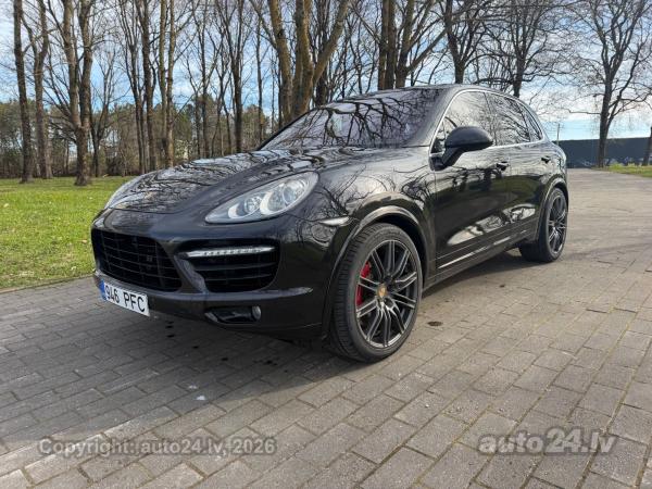Black Porsche Cayenne 2010 in Tallinn, with an engine capacity of 4.80 L and mileage of 0 thousand km for 15900 €, photo 1 on AUTOMOTO.COM.LV