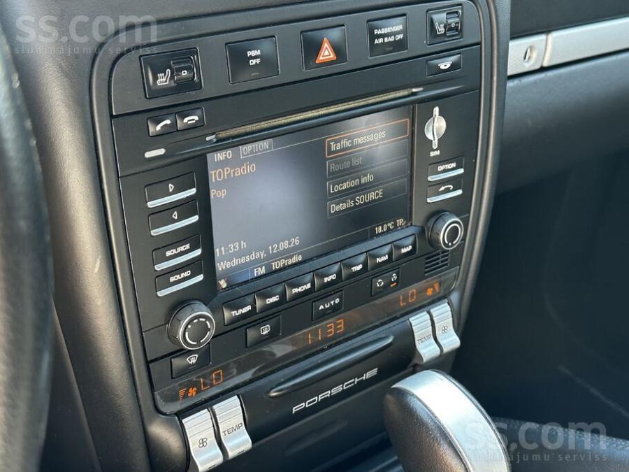 Melns Porsche Cayenne 2010 Daugavpils, ar dzinēja tilpumu 3.00 L un nobraukumu 255 tūkst. km par 12500 €, foto 21 vietnē AUTOMOTO.COM.LV