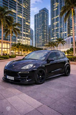 Black Porsche Cayenne 2010 in Klaipeda, with an engine capacity of 2.97 L and mileage of 295 thousand km for 13500 €, photo  on AUTOMOTO.COM.LV