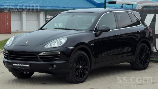 Melns Porsche Cayenne 2011 Liepāja, ar dzinēja tilpumu 3.00 L un nobraukumu 268 tūkst. km par 17500 €, foto 1 vietnē AUTOMOTO.COM.LV