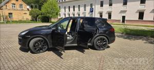Melns Porsche Cayenne 2011 Dobele, ar dzinēja tilpumu 3.00 L un nobraukumu 306 tūkst. km par 12500 €, foto 8 vietnē AUTOMOTO.COM.LV