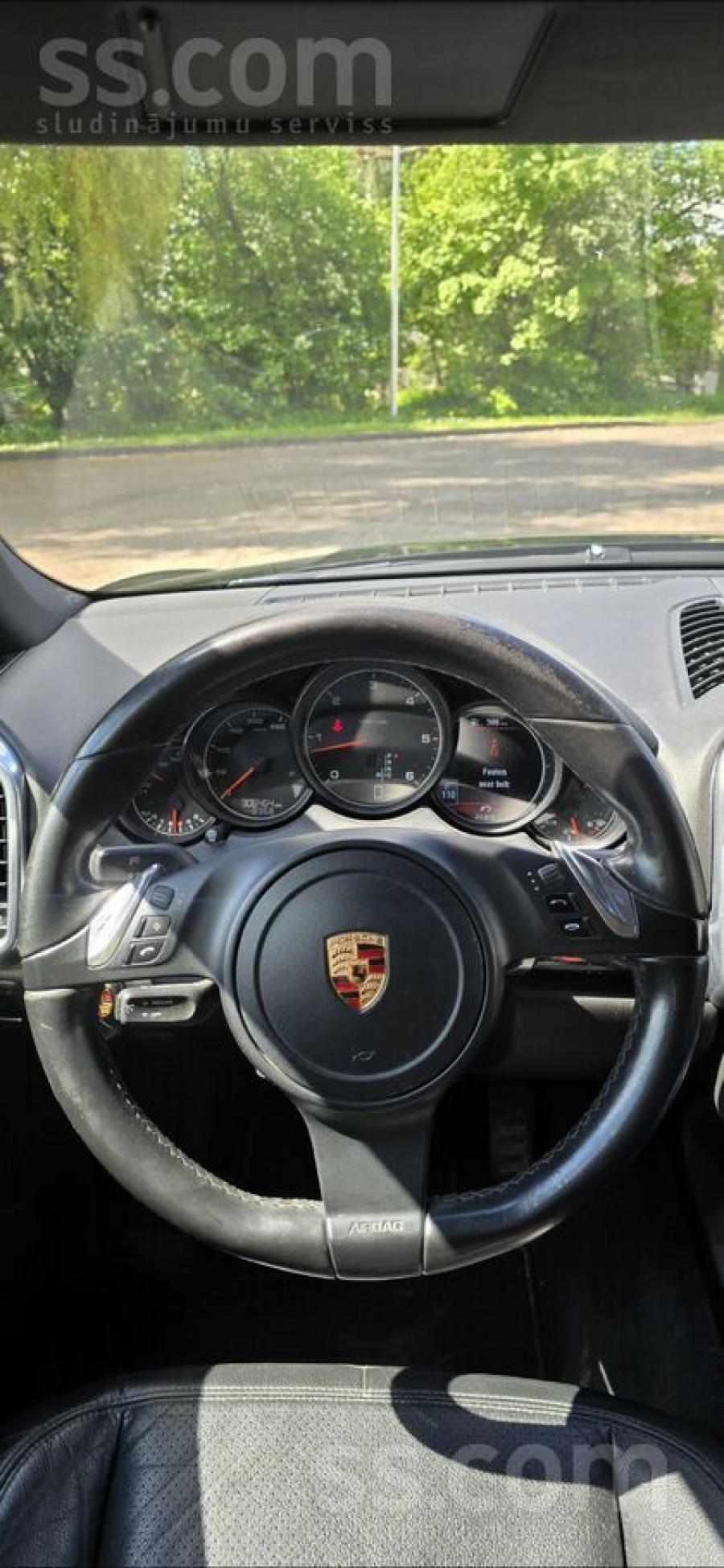 Melns Porsche Cayenne 2011 Dobele, ar dzinēja tilpumu 3.00 L un nobraukumu 306 tūkst. km par 12500 €, foto 14 vietnē AUTOMOTO.COM.LV