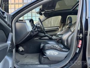Black Porsche Cayenne 2011 in Riga, with an engine capacity of 4.80 L and mileage of 211 thousand km for 15000 €, photo 12 on AUTOMOTO.COM.LV