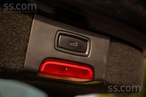 Black Porsche Cayenne 2011 in Riga, with an engine capacity of 3.00 L and mileage of 295 thousand km for 16990 €, photo 29 on AUTOMOTO.COM.LV
