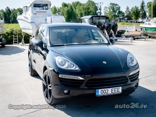 Porsche Cayenne 2011 Tallina vietnē Melns Porsche Cayenne 2011 Tallina, ar dzinēja tilpumu 3.00 L un nobraukumu 266 tūkst. km par 17474 €, foto 11 vietnē AUTOMOTO.COM.LV