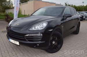 Melns Porsche Cayenne 2012 Ventspils, ar dzinēja tilpumu 3.00 L un nobraukumu 283 tūkst. km par 15000 €, foto 3 vietnē AUTOMOTO.COM.LV