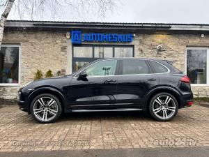 Black Porsche Cayenne 2012 in Tallinn, with an engine capacity of 3.60 L and mileage of 162 thousand km for 17990 €, photo 15 on AUTOMOTO.COM.LV