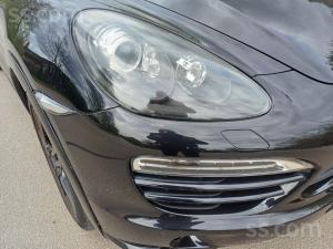 Melns Porsche Cayenne 2012 Rīga, ar dzinēja tilpumu 3.00 L un nobraukumu 279 tūkst. km par 16900 €, foto 15 vietnē AUTOMOTO.COM.LV