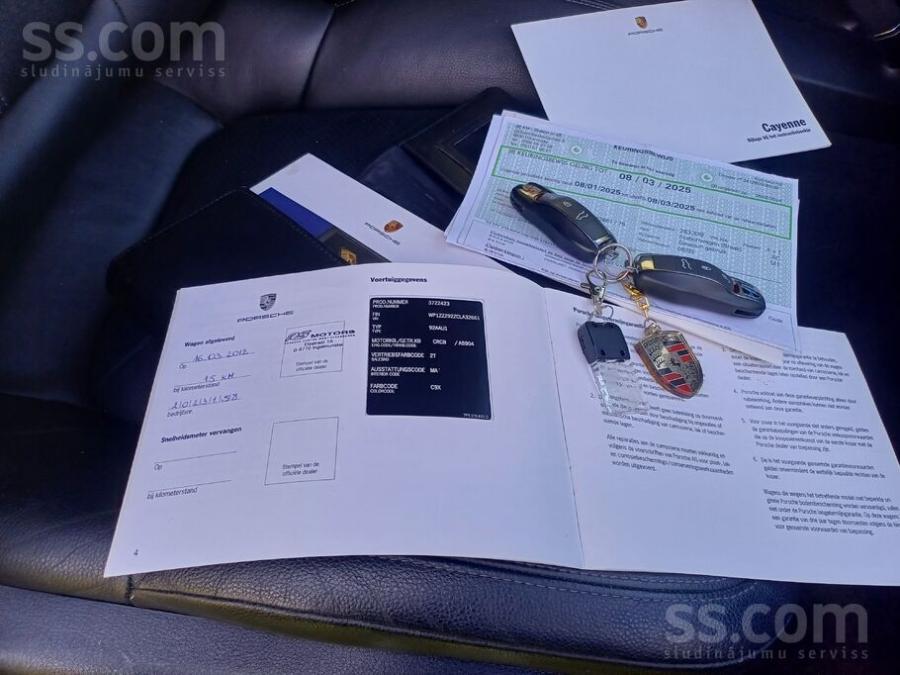Melns Porsche Cayenne 2012 Rīga, ar dzinēja tilpumu 3.00 L un nobraukumu 279 tūkst. km par 16900 €, foto 23 vietnē AUTOMOTO.COM.LV