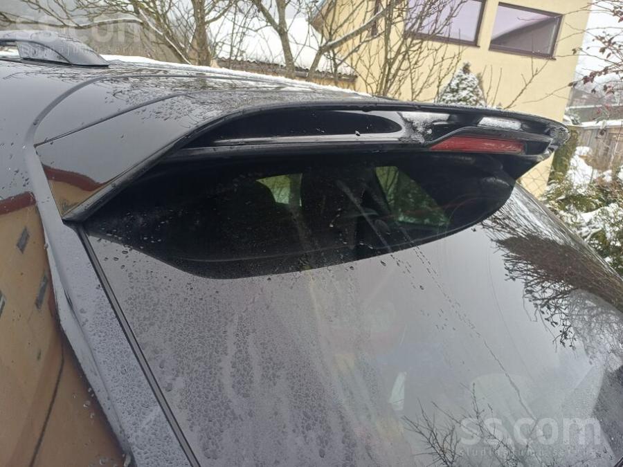 Melns Porsche Cayenne 2012 Rīga, ar dzinēja tilpumu 3.00 L un nobraukumu 279 tūkst. km par 16900 €, foto 33 vietnē AUTOMOTO.COM.LV