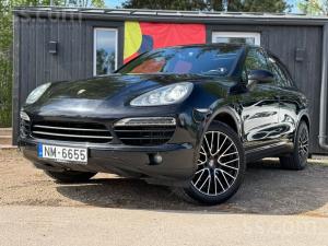Melns Porsche Cayenne 2012 Rīga, ar dzinēja tilpumu 3.00 L un nobraukumu 363 tūkst. km par 15500 €, foto 4 vietnē AUTOMOTO.COM.LV