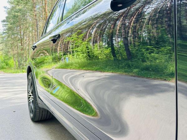 Melns Porsche Cayenne 2012 Viļņa, ar dzinēja tilpumu 3.00 L un nobraukumu 277 tūkst. km par 15700 €, foto 6 vietnē AUTOMOTO.COM.LV
