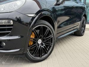 Black Porsche Cayenne 2012 in Utena, with an engine capacity of 2.97 L and mileage of 268 thousand km for 15995 €, photo 12 on AUTOMOTO.COM.LV