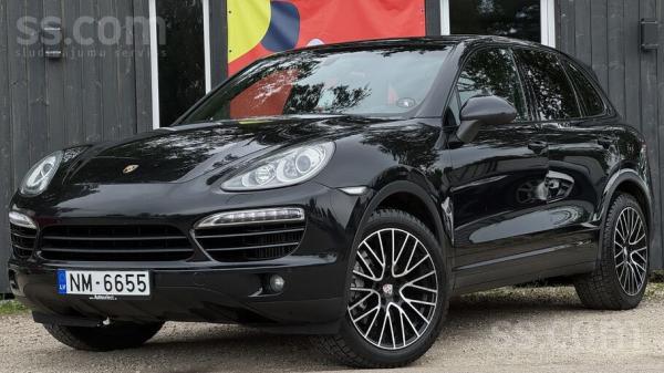 Melns Porsche Cayenne 2012 Rīga, ar dzinēja tilpumu 3.00 L un nobraukumu 0 tūkst. km par 13300 €, foto 4 vietnē AUTOMOTO.COM.LV