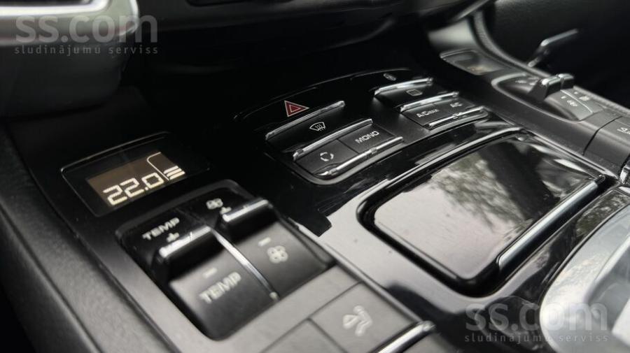 Melns Porsche Cayenne 2012 Rīga, ar dzinēja tilpumu 3.00 L un nobraukumu 0 tūkst. km par 13300 €, foto 19 vietnē AUTOMOTO.COM.LV