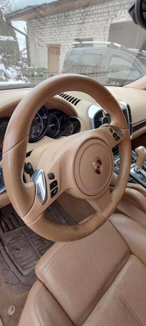 Melns Porsche Cayenne 2012 Klaipėda, ar dzinēja tilpumu 3.60 L un nobraukumu 194 tūkst. km par 9799 €, foto 10 vietnē AUTOMOTO.COM.LV