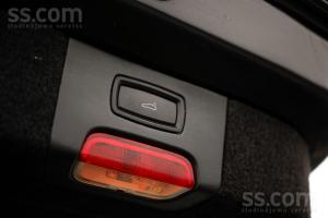 Melns Porsche Cayenne 2012 Daugavpils, ar dzinēja tilpumu 3.00 L un nobraukumu 271 tūkst. km par 16000 €, foto 19 vietnē AUTOMOTO.COM.LV