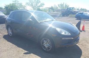 Melns Porsche Cayenne 2012 Viļņa, ar dzinēja tilpumu 4.81 L un nobraukumu 311 tūkst. km par 7450 €, foto  vietnē AUTOMOTO.COM.LV