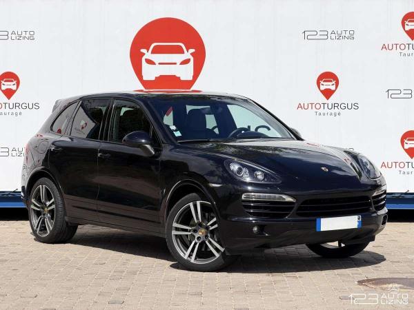 Black Porsche Cayenne 2012 in Taurage, with an engine capacity of 3.00 L and mileage of 188 thousand km for 14500 €, photo 4 on AUTOMOTO.COM.LV