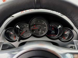 Melns Porsche Cayenne 2012 Tauragė, ar dzinēja tilpumu 3.00 L un nobraukumu 188 tūkst. km par 14500 €, foto 20 vietnē AUTOMOTO.COM.LV