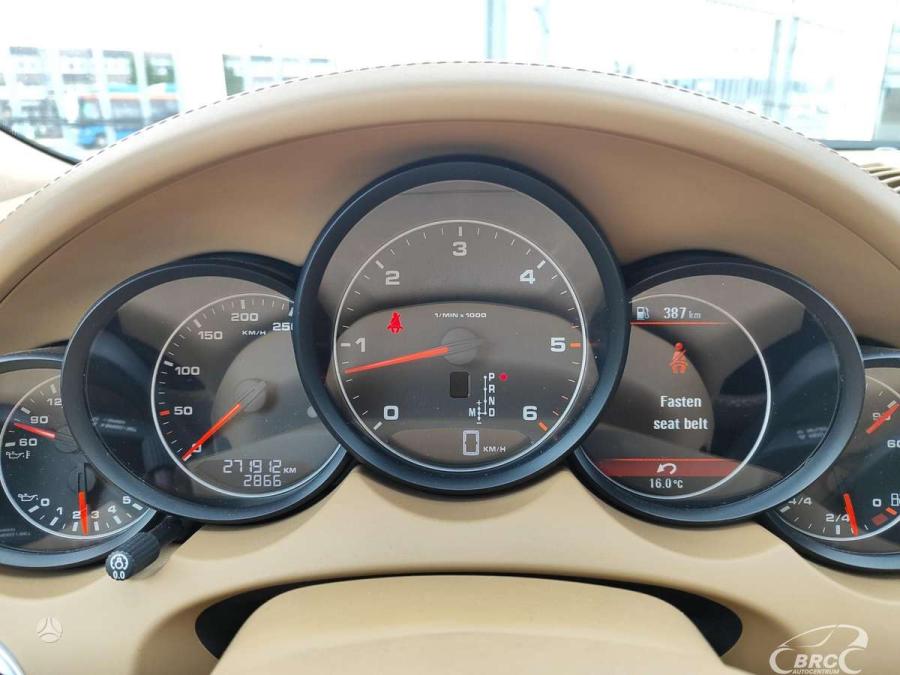 Black Porsche Cayenne 2012 in Klaipeda, with an engine capacity of 2.97 L and mileage of 272 thousand km for 13000 €, photo 29 on AUTOMOTO.COM.LV