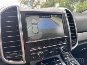 Black Porsche Cayenne 2012 in Riga, with an engine capacity of 3.00 L and mileage of 0 thousand km for 13750 €, photo 21 on AUTOMOTO.COM.LV