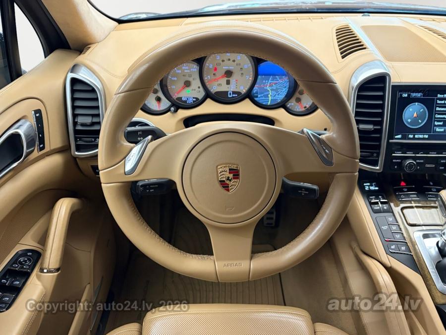 Черный Порше Каен 2012 в Таллин, объемом двигателя 4.80 л и пробегом 160 тыс. км за 19900 €, фото 9 на AUTOMOTO.COM.LV
