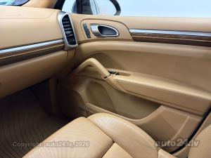 Черный Порше Каен 2012 в Таллин, объемом двигателя 4.80 л и пробегом 160 тыс. км за 19900 €, фото 14 на AUTOMOTO.COM.LV