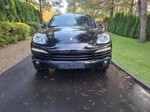 Melns Porsche Cayenne 2013 Kauņa, ar dzinēja tilpumu 2.97 L un nobraukumu 244 tūkst. km par 14300 €, foto 4 vietnē AUTOMOTO.COM.LV