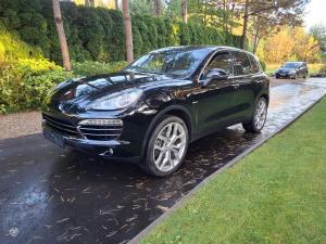 Melns Porsche Cayenne 2013 Kauņa, ar dzinēja tilpumu 2.97 L un nobraukumu 244 tūkst. km par 14300 €, foto 5 vietnē AUTOMOTO.COM.LV